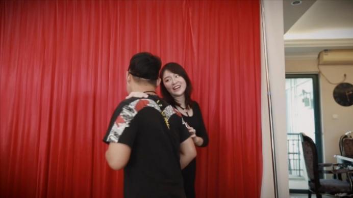 〖H.P.L〗——Female agent Caixuan kicked and beat